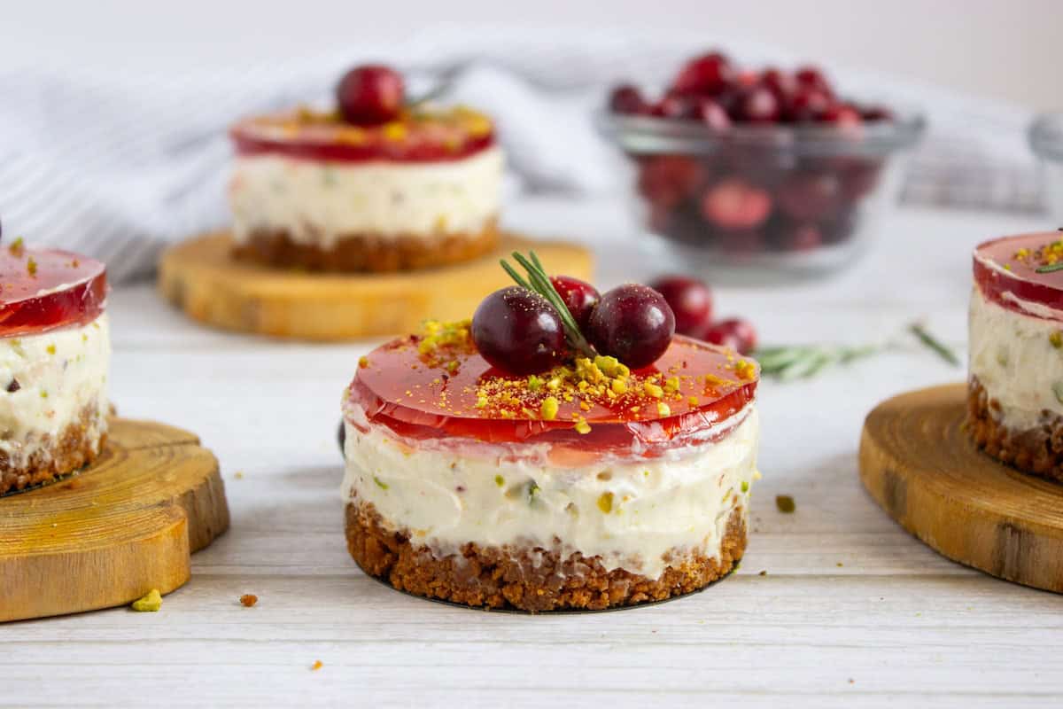 20 Simple Yet Elegant Desserts Perfect for Last-Minute Mother’s Day Prep