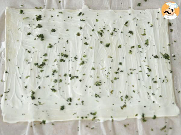 Salmon and basil appetizers - video recipe