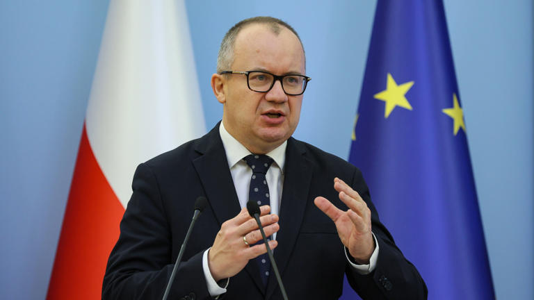 Adam Bodnar przewiduje zmiany przepisów w sprawie tzw. neosędziów. Adam Bodnar przewiduje zmiany przepisów w sprawie tzw. neosędziów.