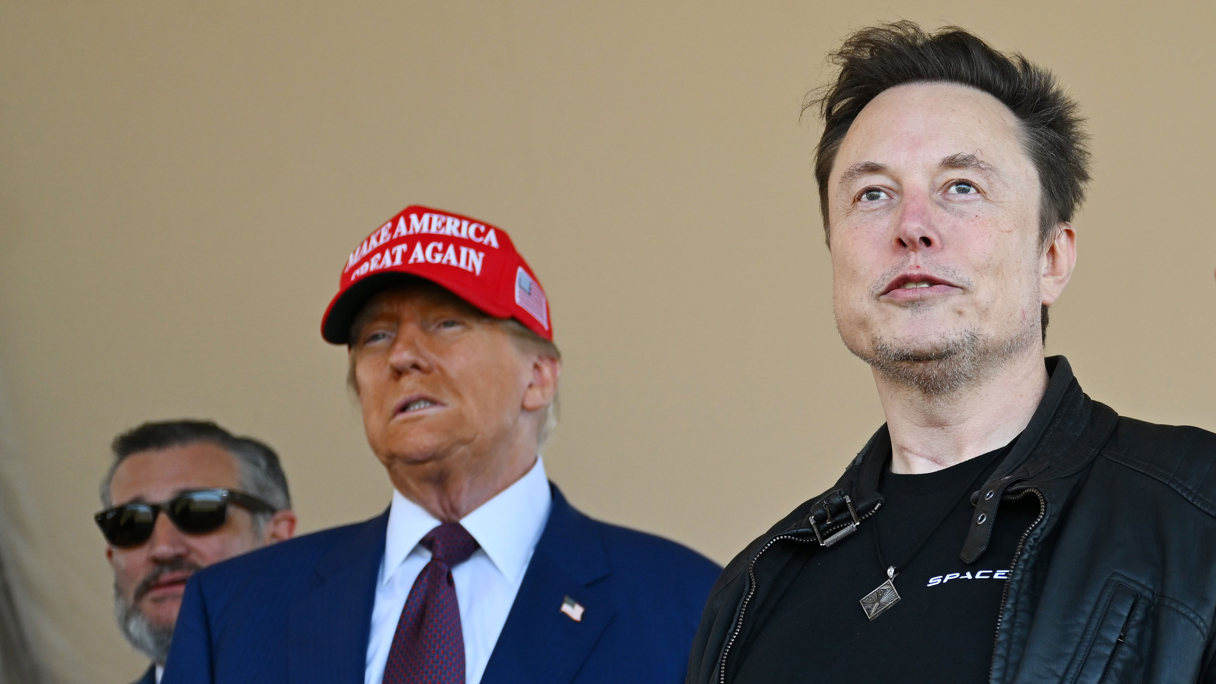 Musk’s SpaceX Launch With Trump Did Not Go According to Plan Musk’s SpaceX Launch With Trump Did Not Go According to Plan