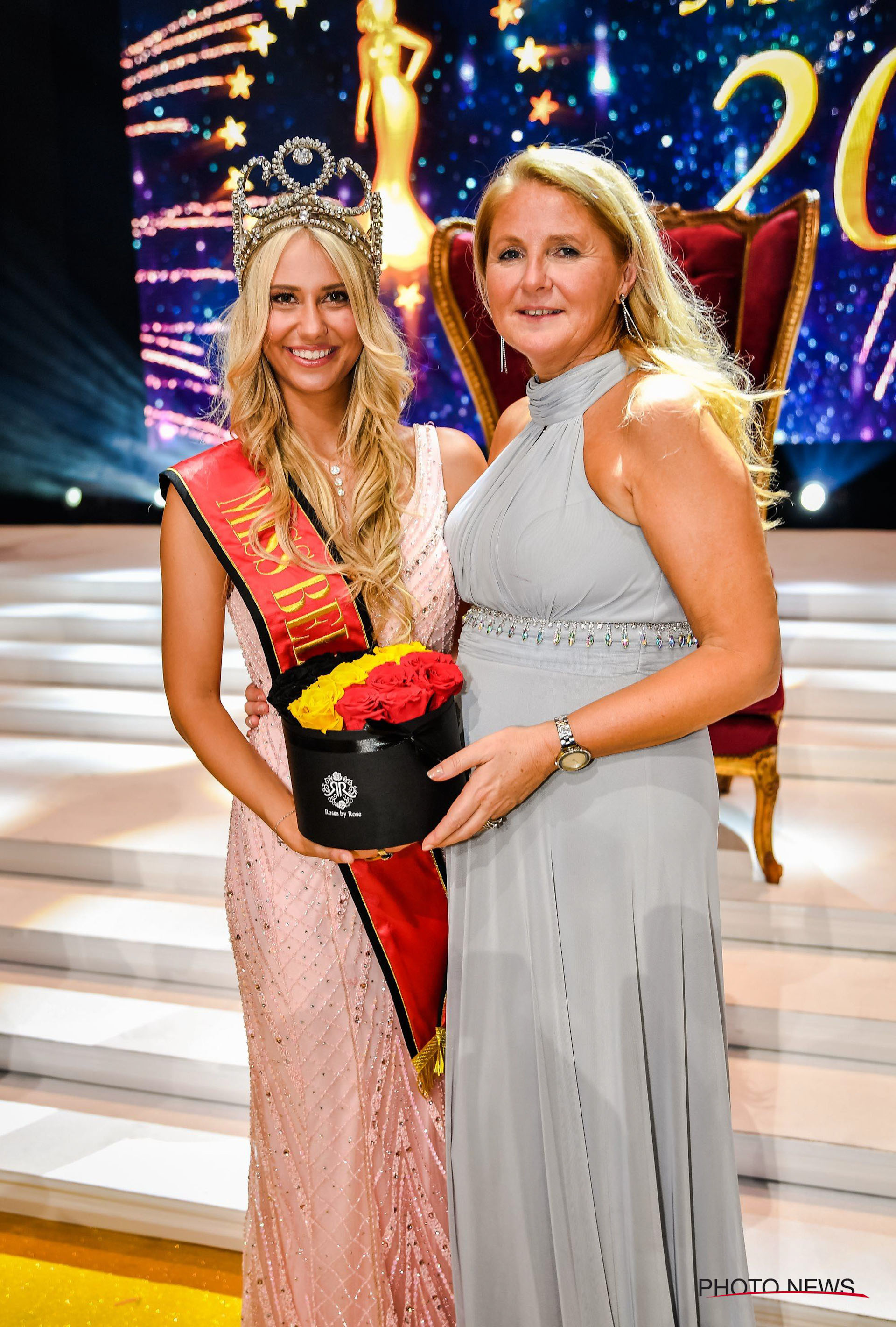 Celine Van Ouytsel gaat viraal