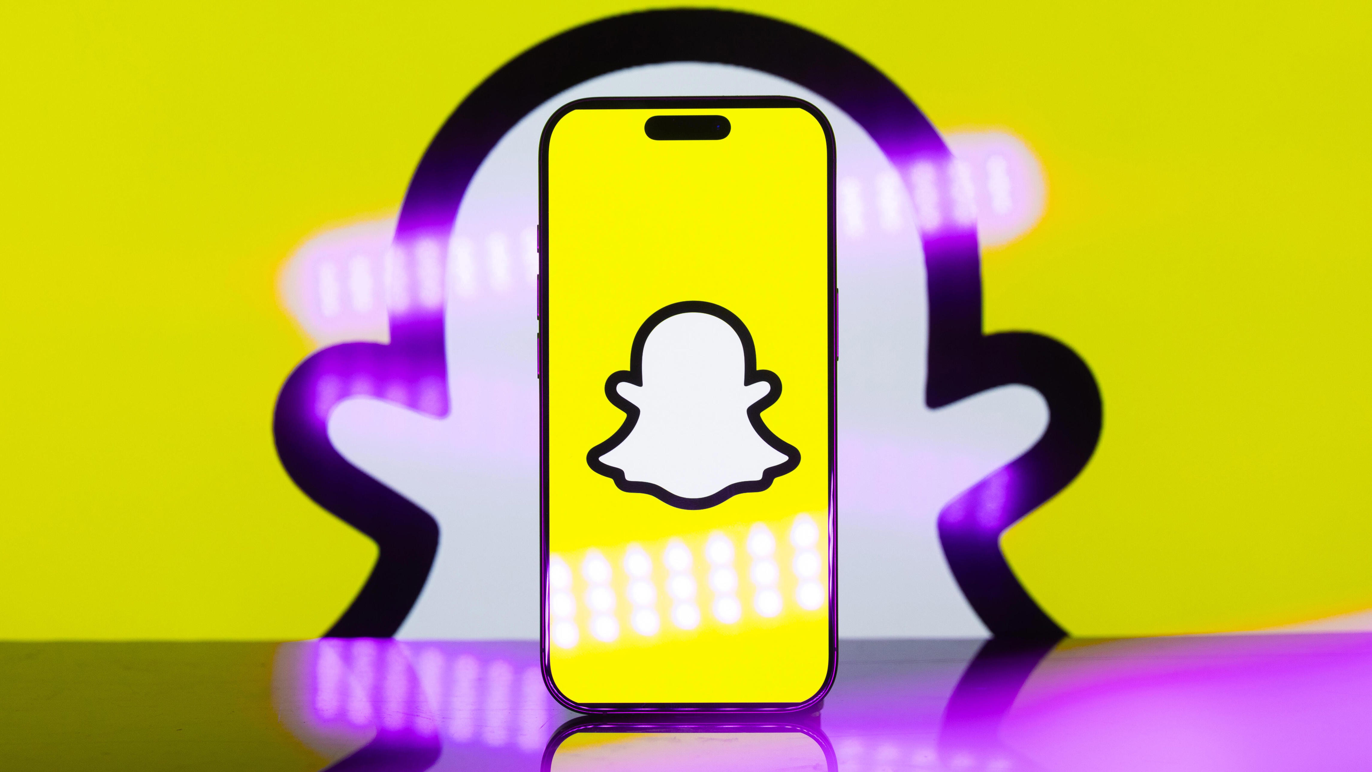 Snapchat's New AI Features Are a Major Throwback