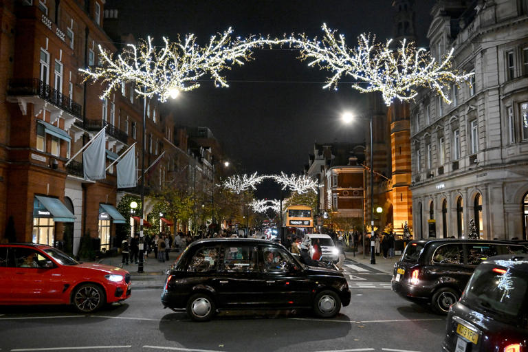 Where (& When) To See Christmas Lights In London 2025
