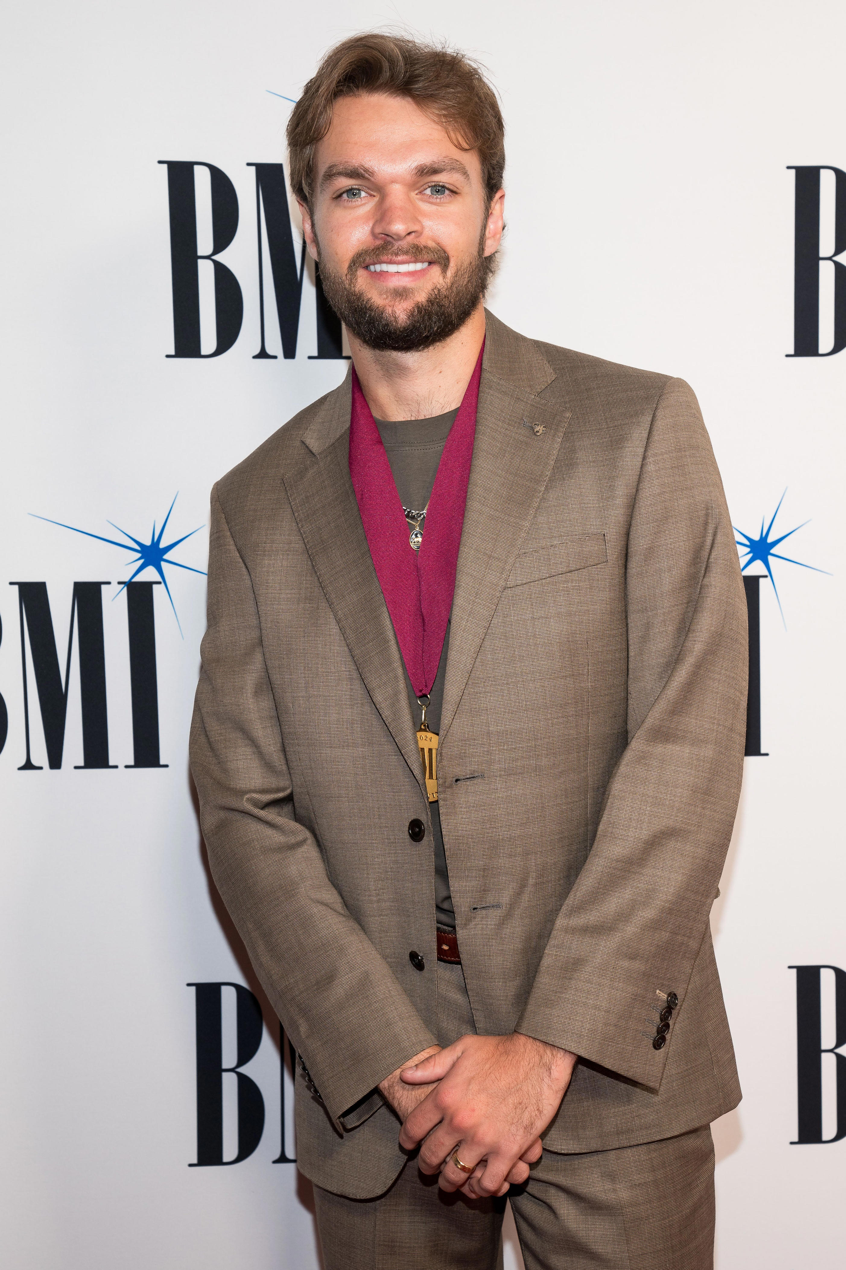 Country singer Conner Smith involved in fatal pedestrian incident ...