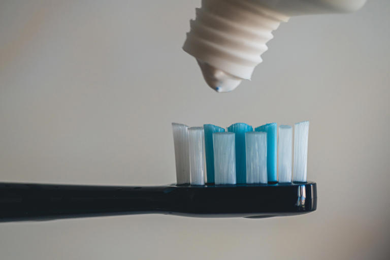 Flying with an electric toothbrush? Here’s what to know about TSA’s ...