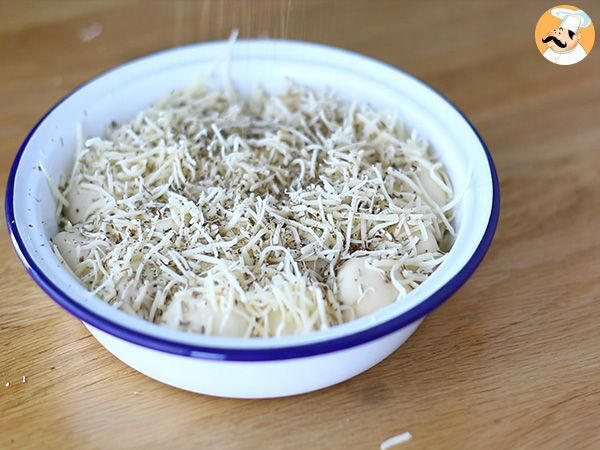 Pull apart pizza balls