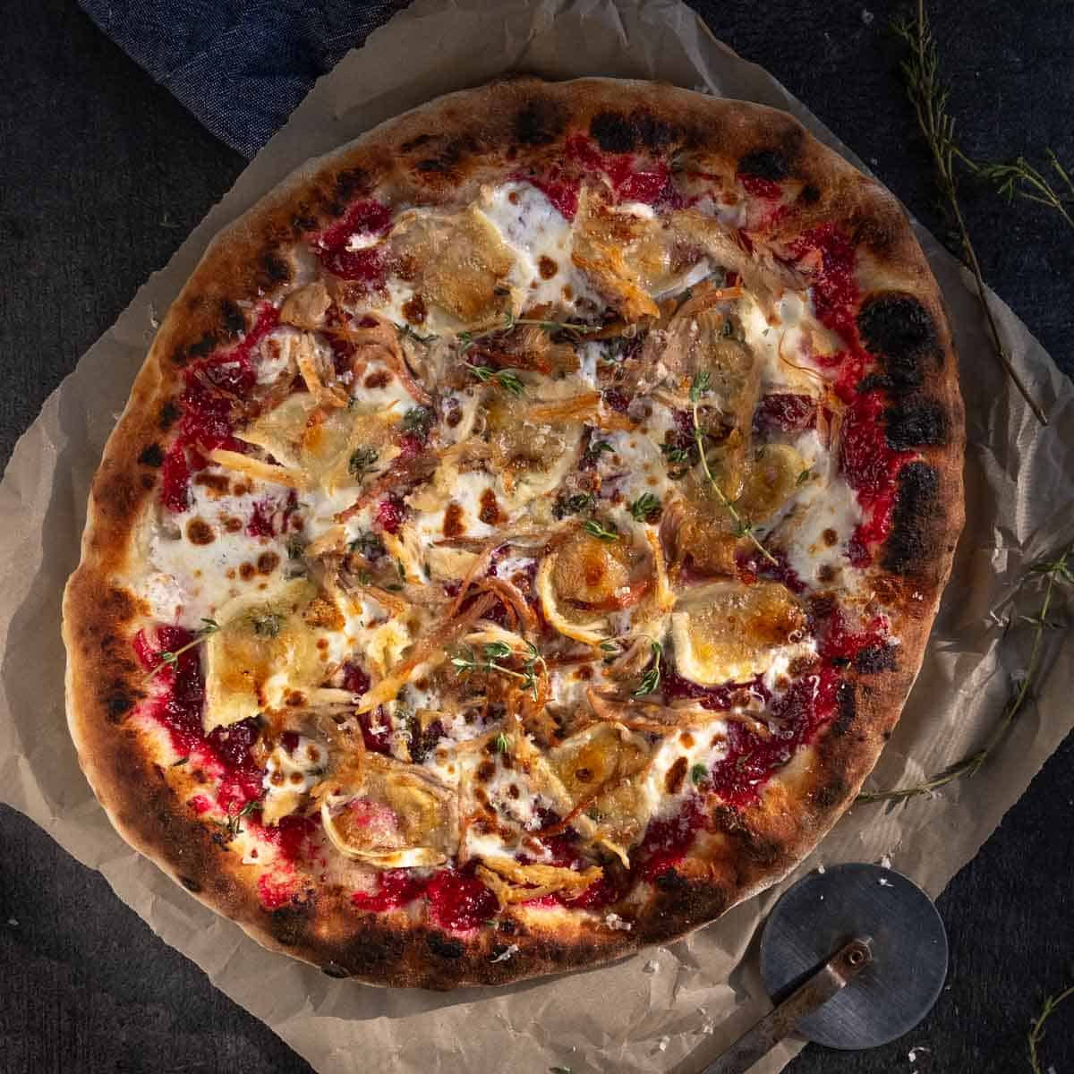 Leftover Turkey Pizza