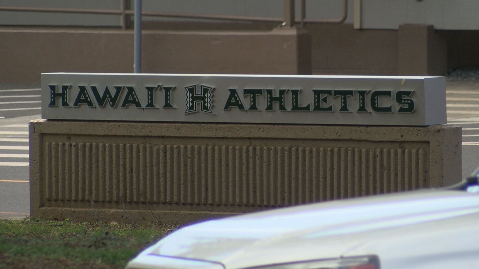 UH Manoa launches national search for new athletics director