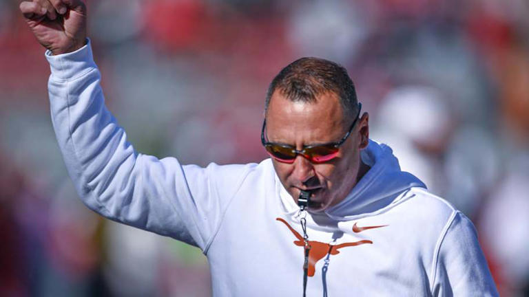 Sarkisian shares when he found out about Arkansas' hatred for Texas