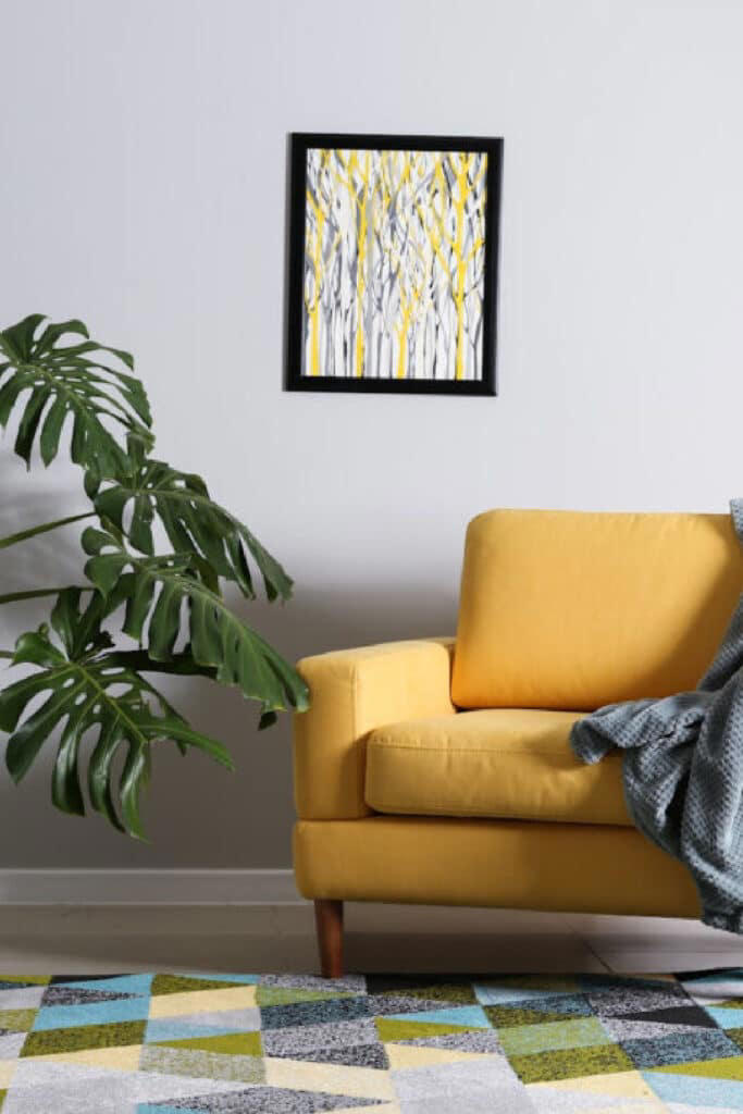 Easy Ways To Make Your Living Room More Organized