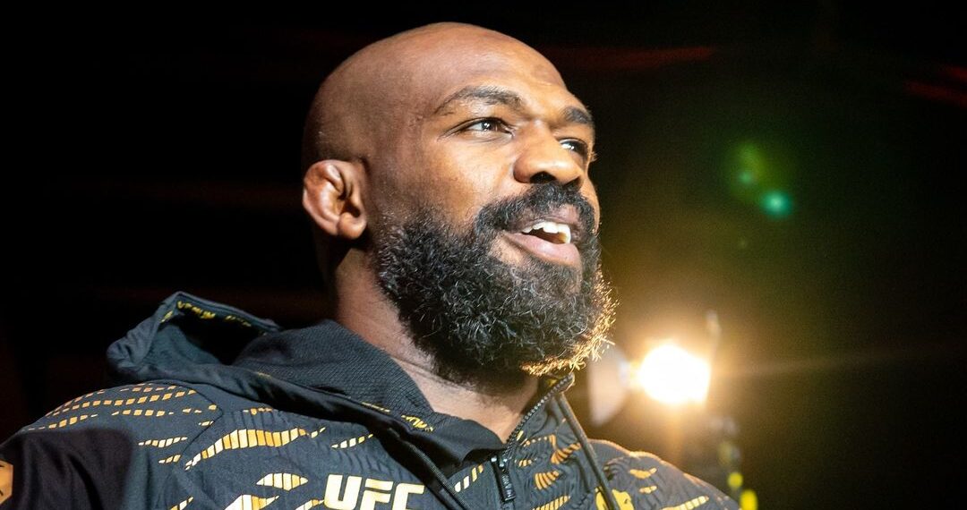 Jon Jones não poupa palavras, revive rivalidade e elege lutador mais ...