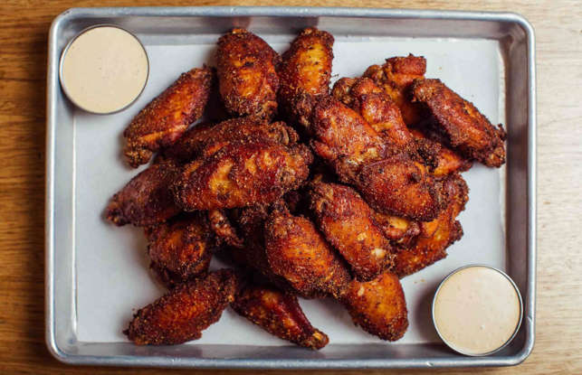 The Tastiest Chicken Wings In Every State For Your Bucket List The Tastiest Chicken Wings In Every State For Your Bucket List