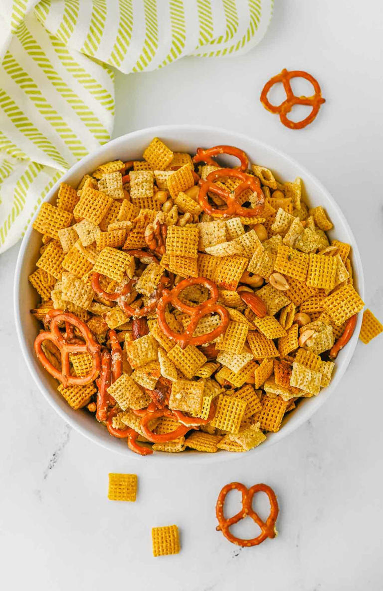 Slow Cooker Chex Mix