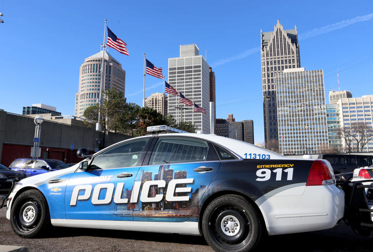 At least 32 Detroit police officers have been working without active ...