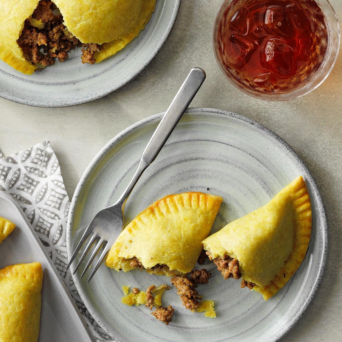 13 traditional Jamaican foods, according to a local