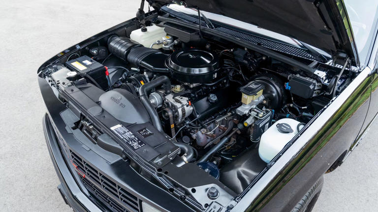 America’s Love Affair With V8s: Why It’s Still Going Strong