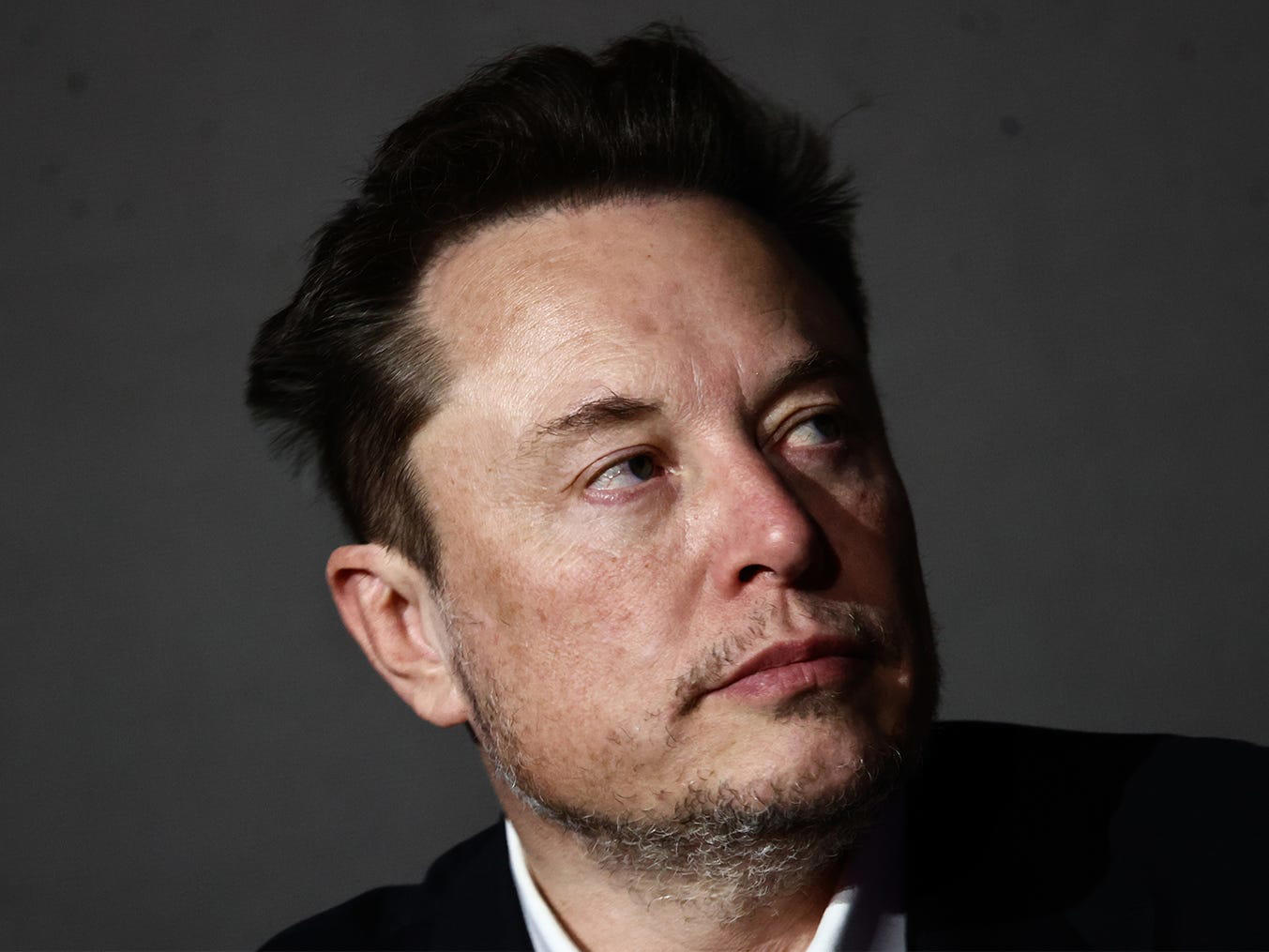 Elon Musk's Neuralink is hiring technicians to ramp up manufacturing Elon Musk's Neuralink is hiring technicians to ramp up manufacturing