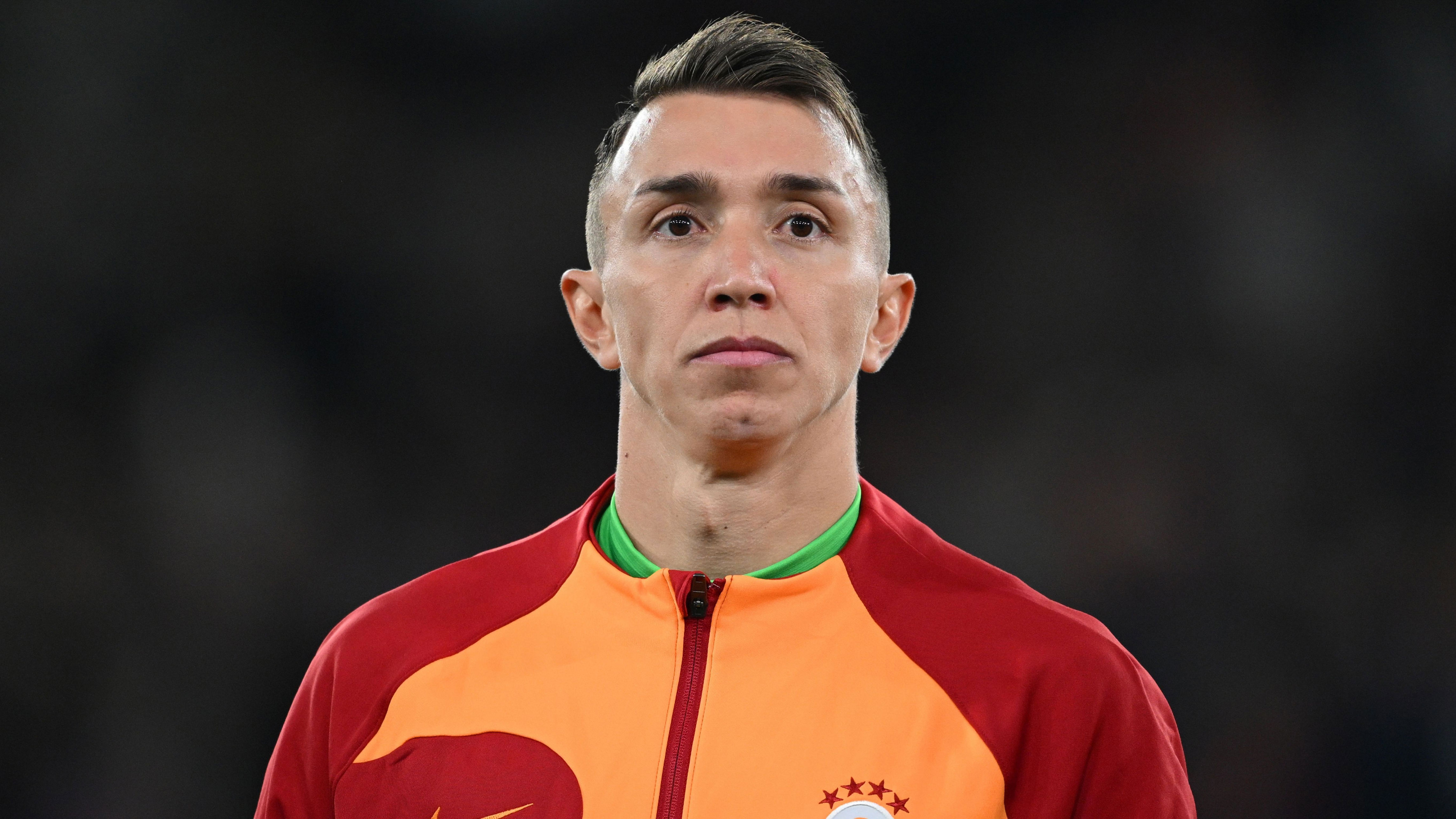Fernando Muslera görüştüğü iki takımı açıkladı