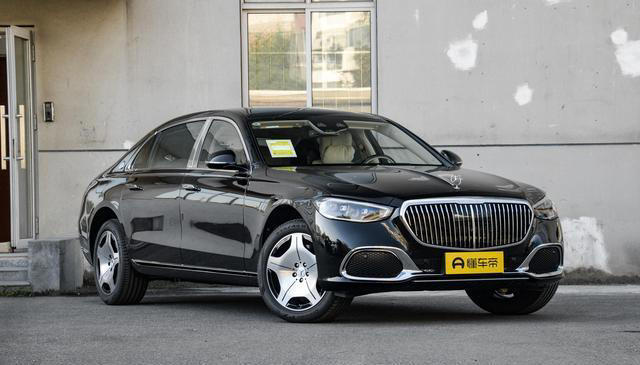 手握150万，你会选择梅赛德斯-迈巴赫S480还是尊界S800？