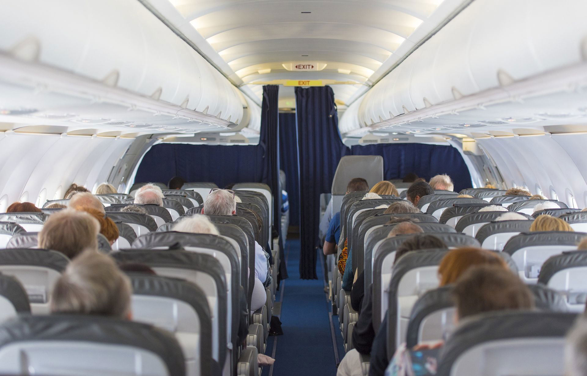 Choosing the right seat can ease airplane turbulence effects Choosing the right seat can ease airplane turbulence effects