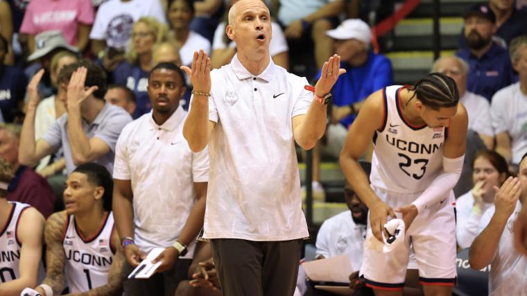 Jay Bilas blasts UConn's Dan Hurley, calling latest antics 'bad behavior'