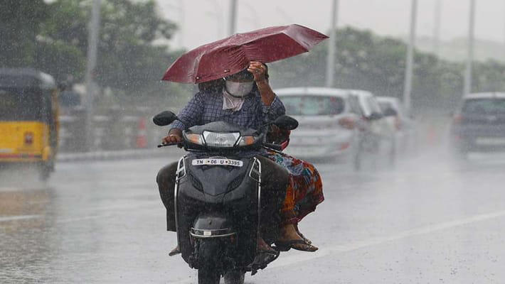 Heavy rain alert! These 8 Tamil Nadu districts to brace for downpour