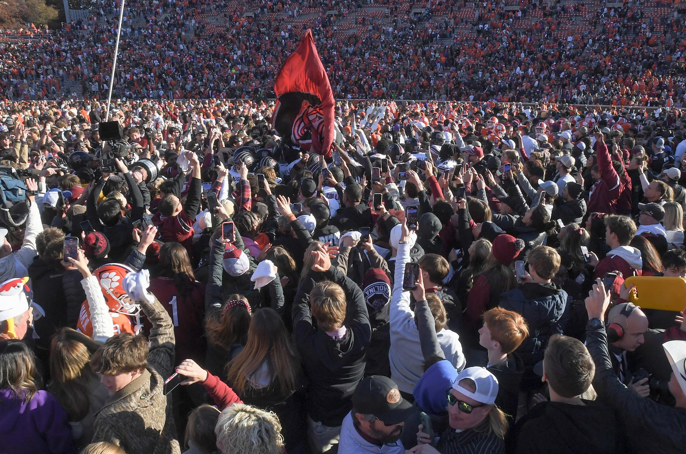 Why Dabo Swinney doesn't want teams planting flags on opposing fields ... Why Dabo Swinney doesn't want teams planting flags on opposing fields ...