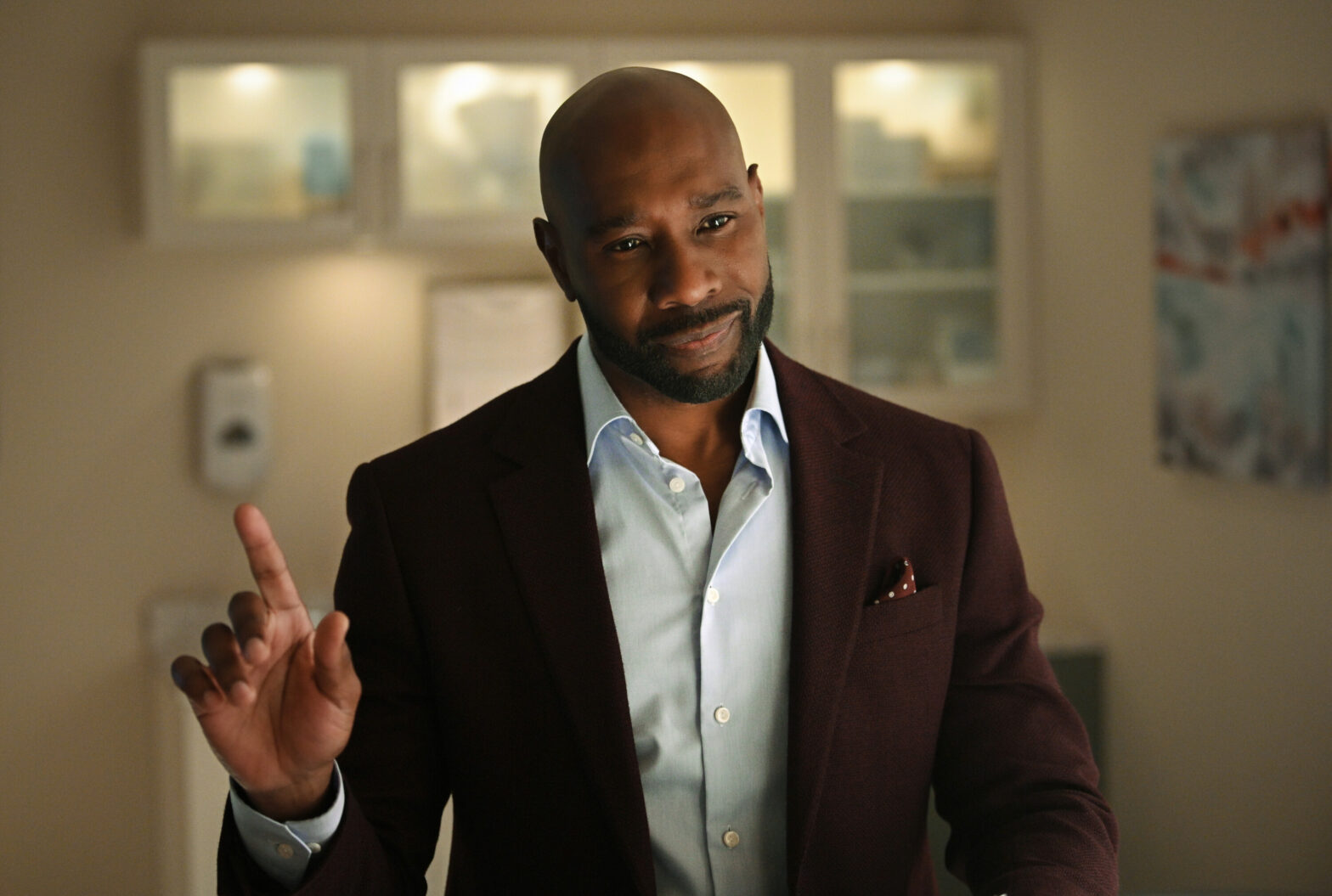 Morris Chestnut, A Medical Drama Vet, Explores A New Kind Of Doctor On ...