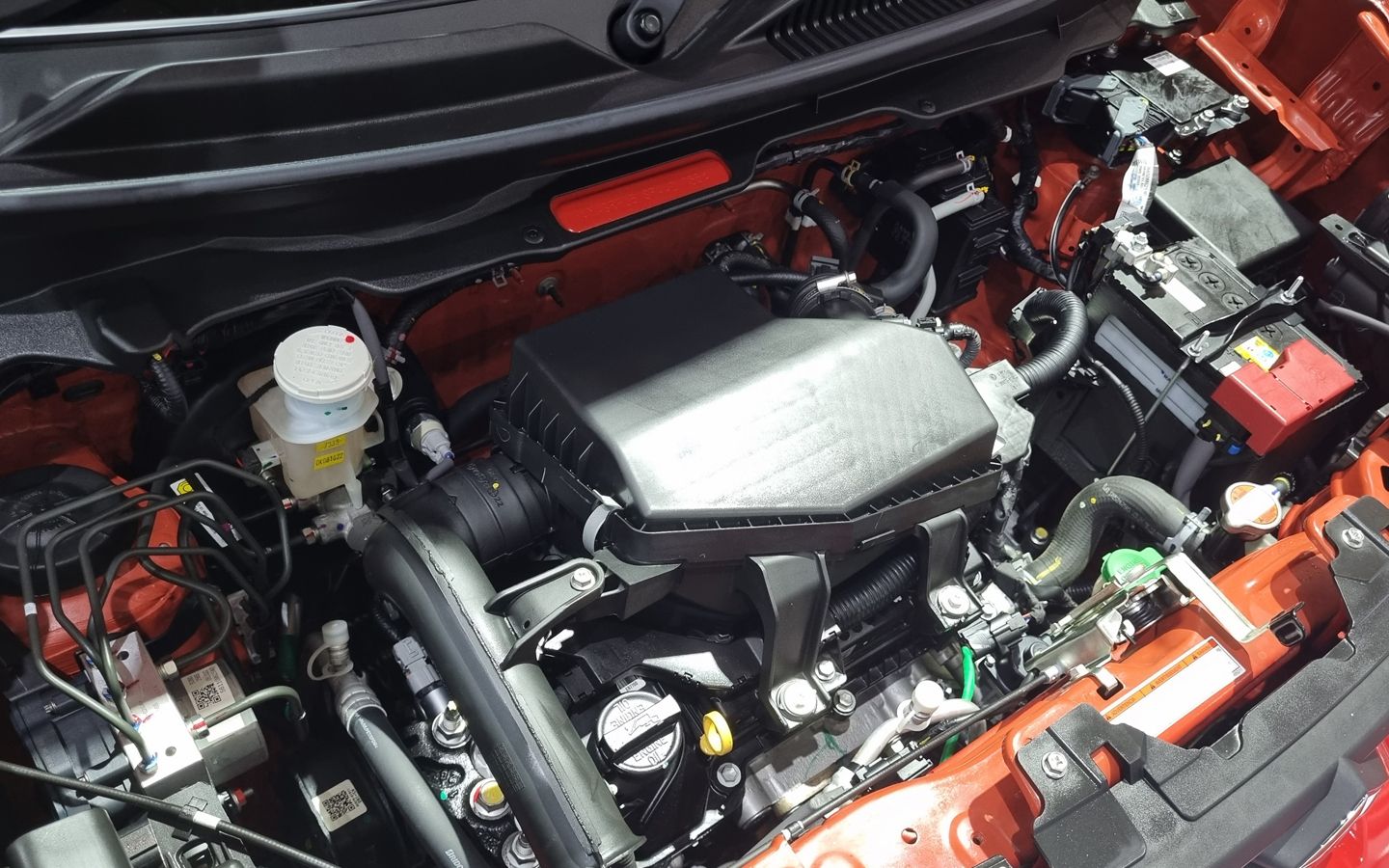 Minat mobil irit Suzuki S-Presso, segini harga barunya Juni 2026
