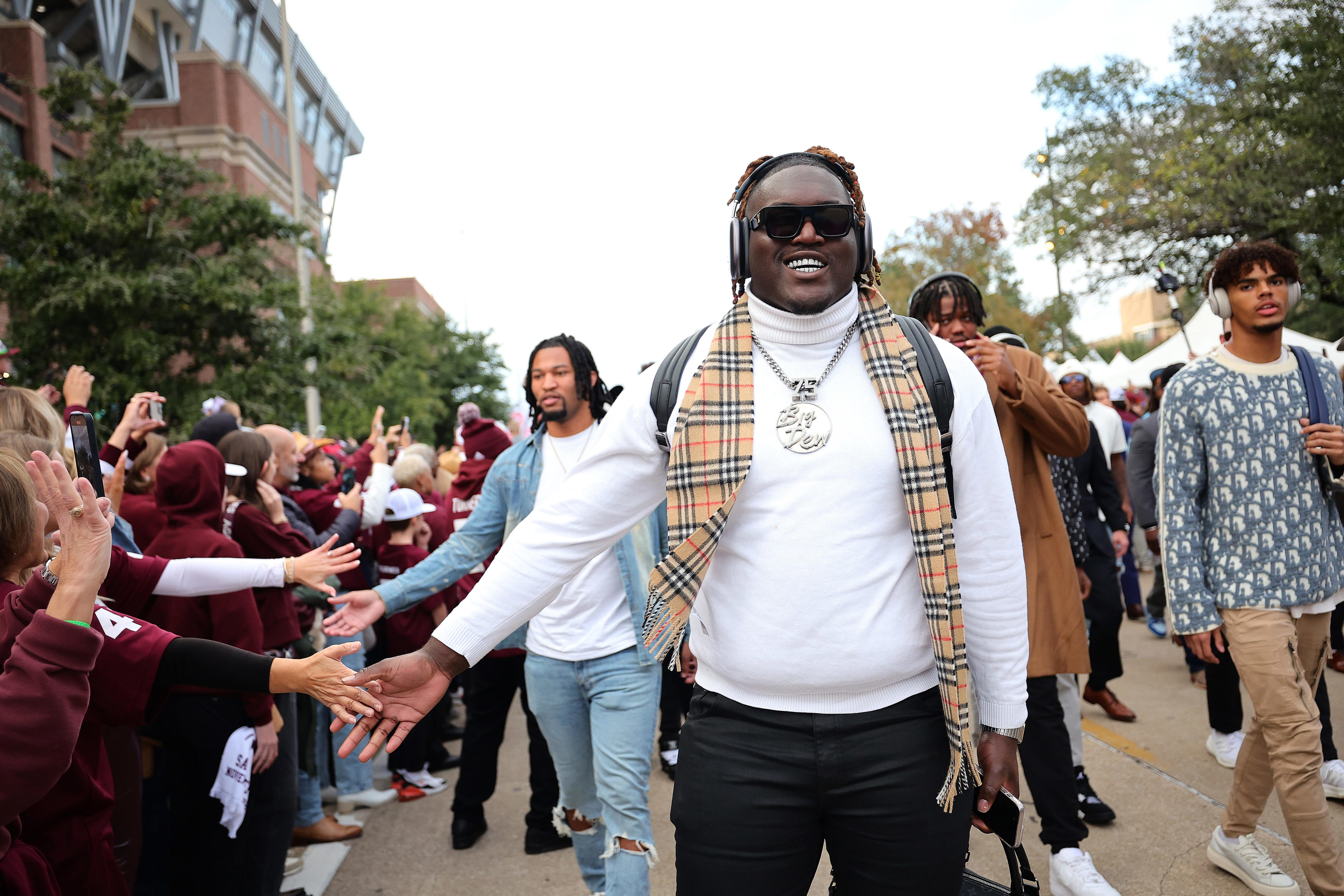 One Alabama football offensive lineman knows exactly what Michael ...