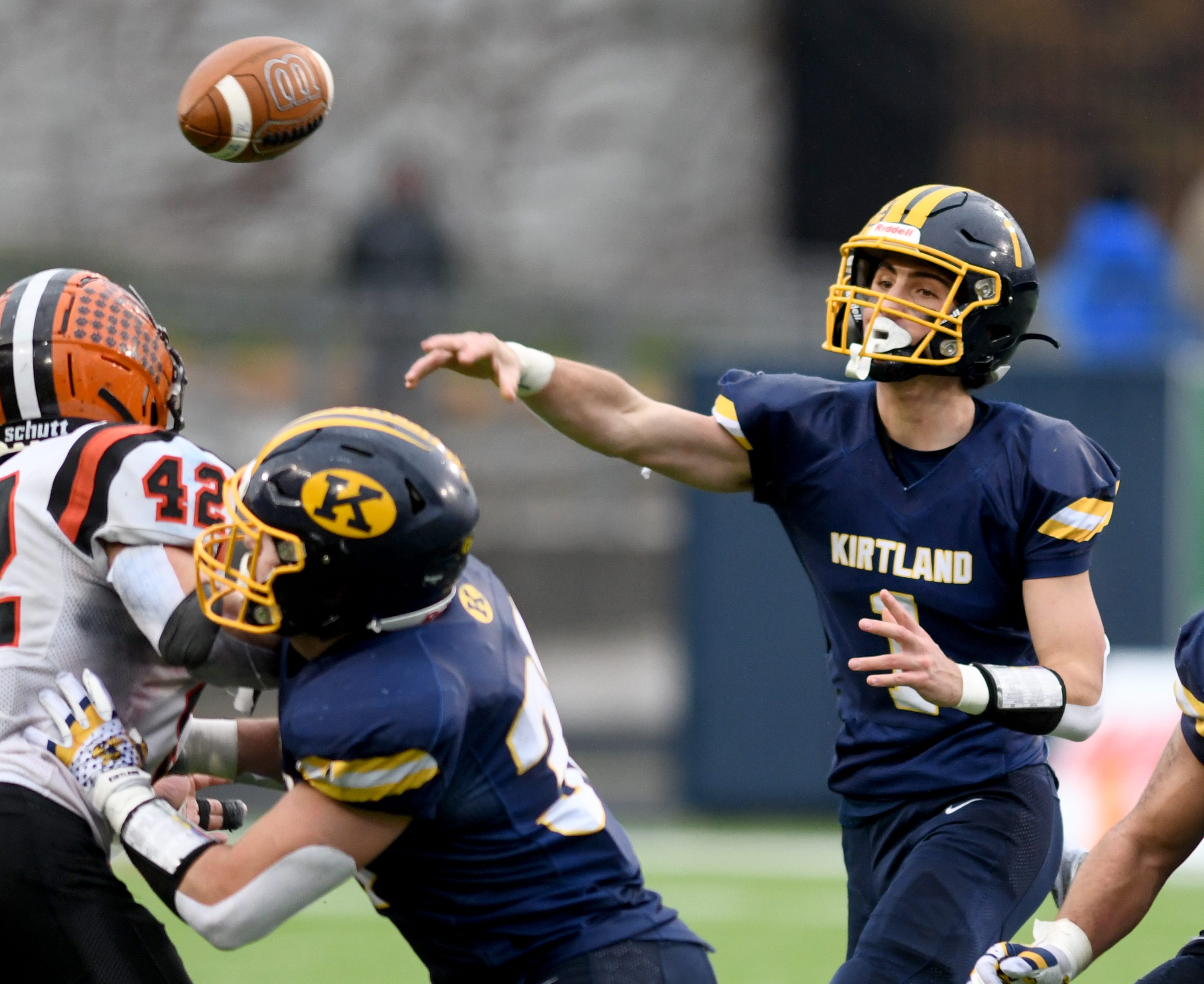 OHSAA state football | Kirtland vs. Hopewell Loudon recap, highlights