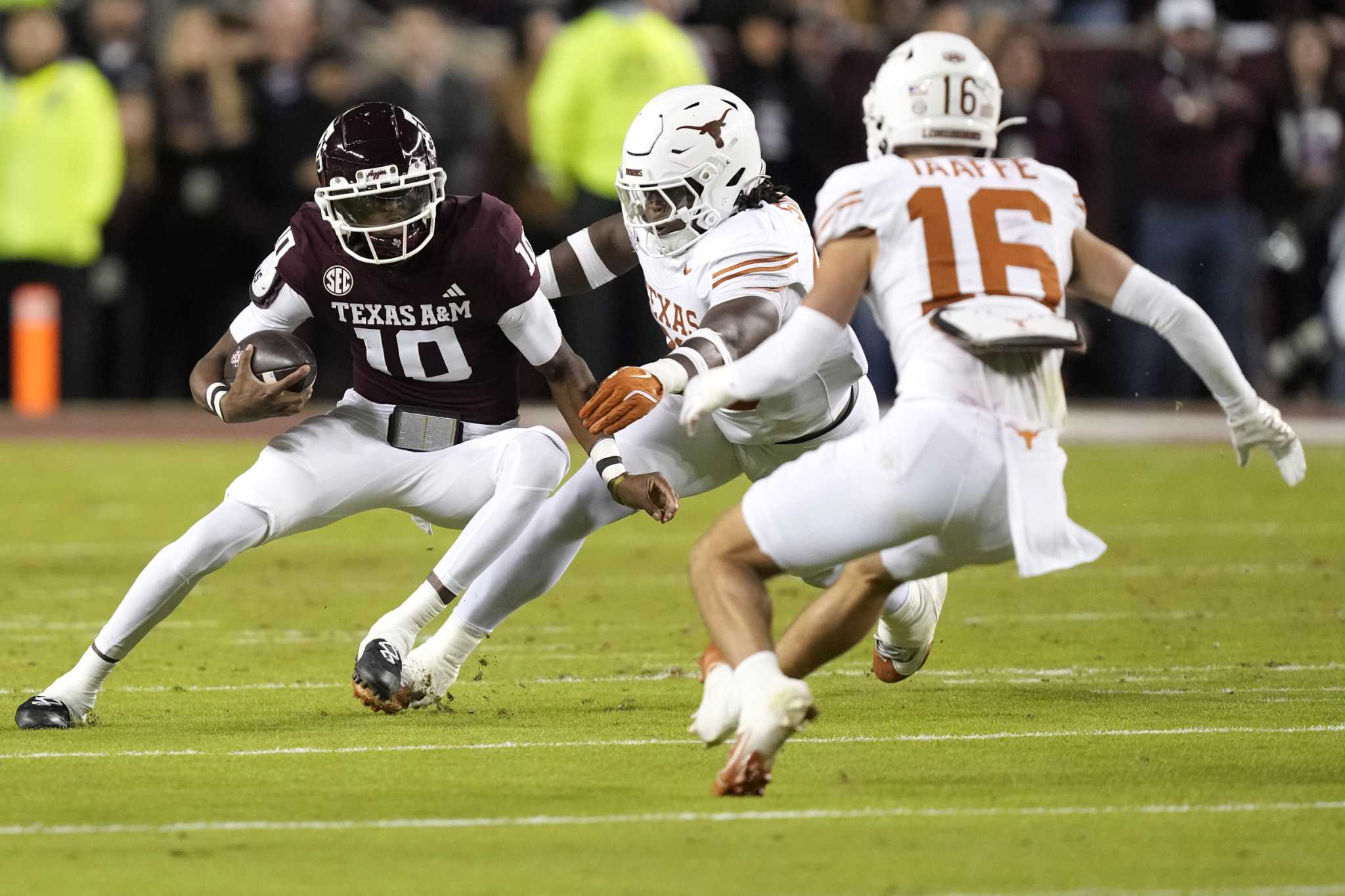 Texas A&M counting on quarterback Marcel Reed ‘taking steps forward ...