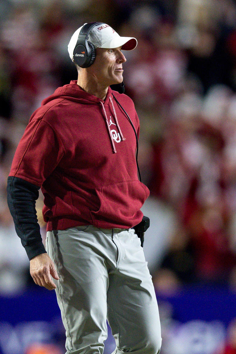 Brent Venables excited about QB John Mateer joining OU football: 'He'll ...
