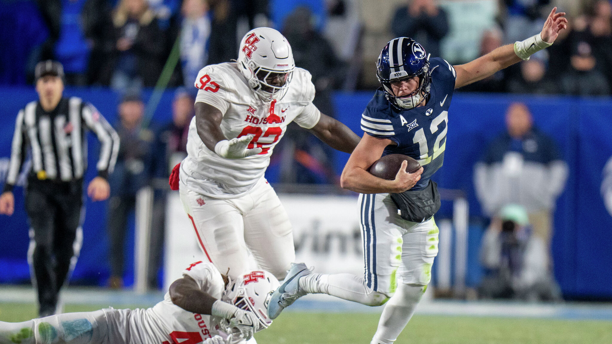 UH football position analysis: Defensive line must replace producers ...