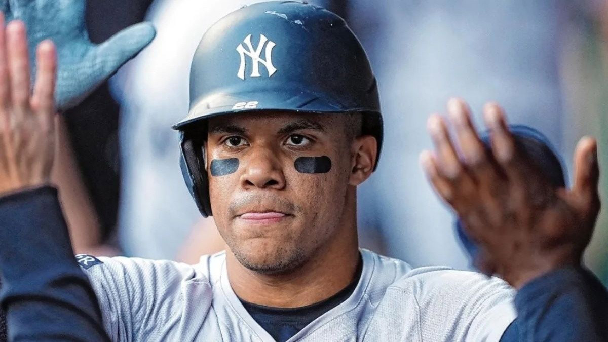 MLB: Fans de Yankees ya empezaron a quemar las playeras de Juan Soto MLB: Fans de Yankees ya empezaron a quemar las playeras de Juan Soto