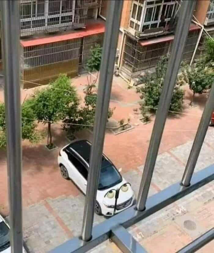 43 Puzzling Optical Illusion Photos That Will Make You Do A Triple-Take