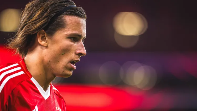 Man Utd Transfer News: Red Devils 'seriously considering' Patrick Dorgu ...