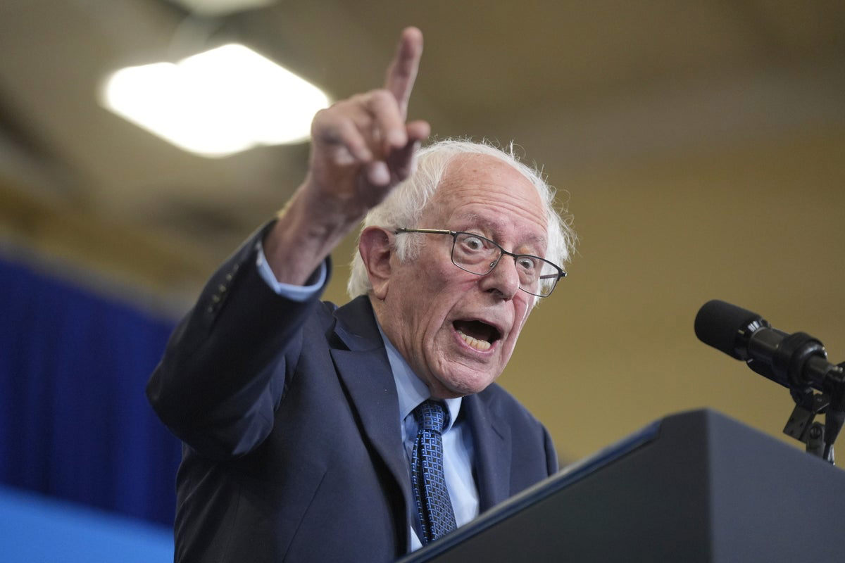 Bernie Sanders praises DOGE boss Elon Musk over defense spending Bernie Sanders praises DOGE boss Elon Musk over defense spending