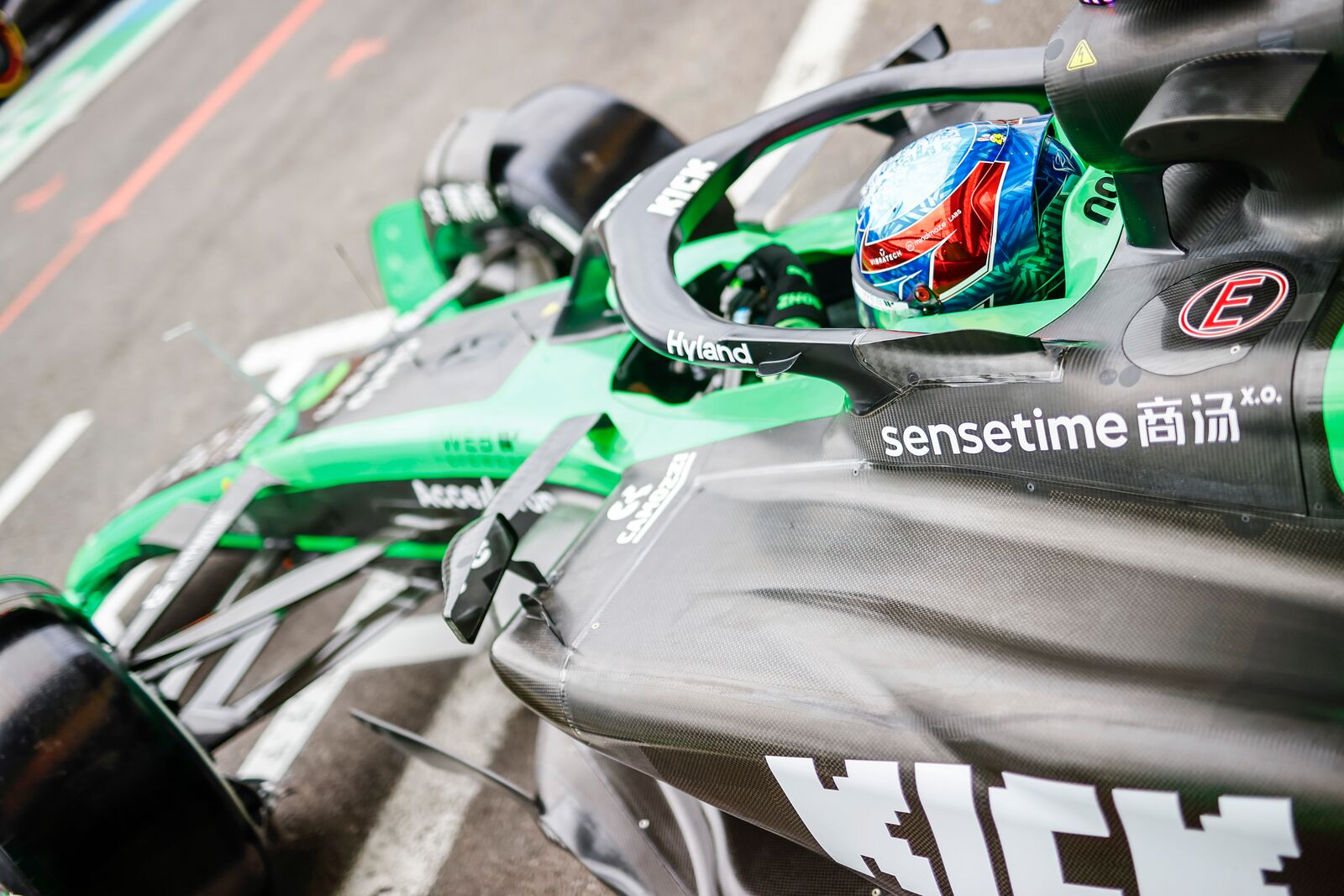 What Chassis Do F1 Cars Use?