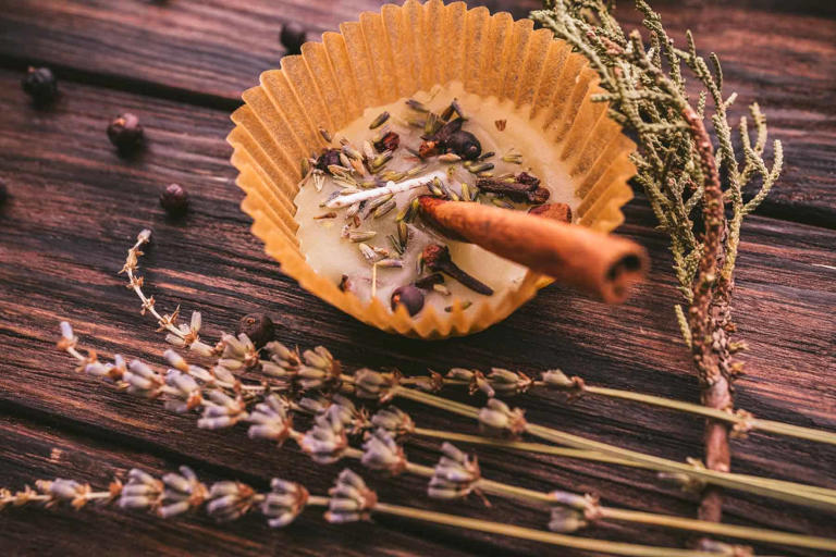 DIY Scented Beeswax Fire Starters