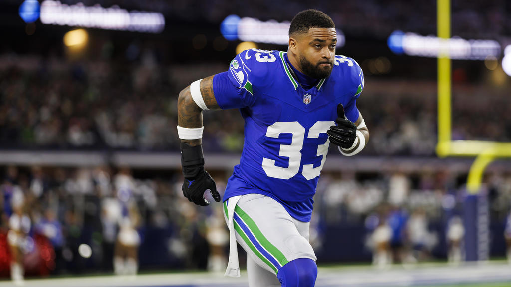 Detroit Lions sign three-time pro bowl safety Jamal Adams to practice squad Detroit Lions sign three-time pro bowl safety Jamal Adams to practice squad