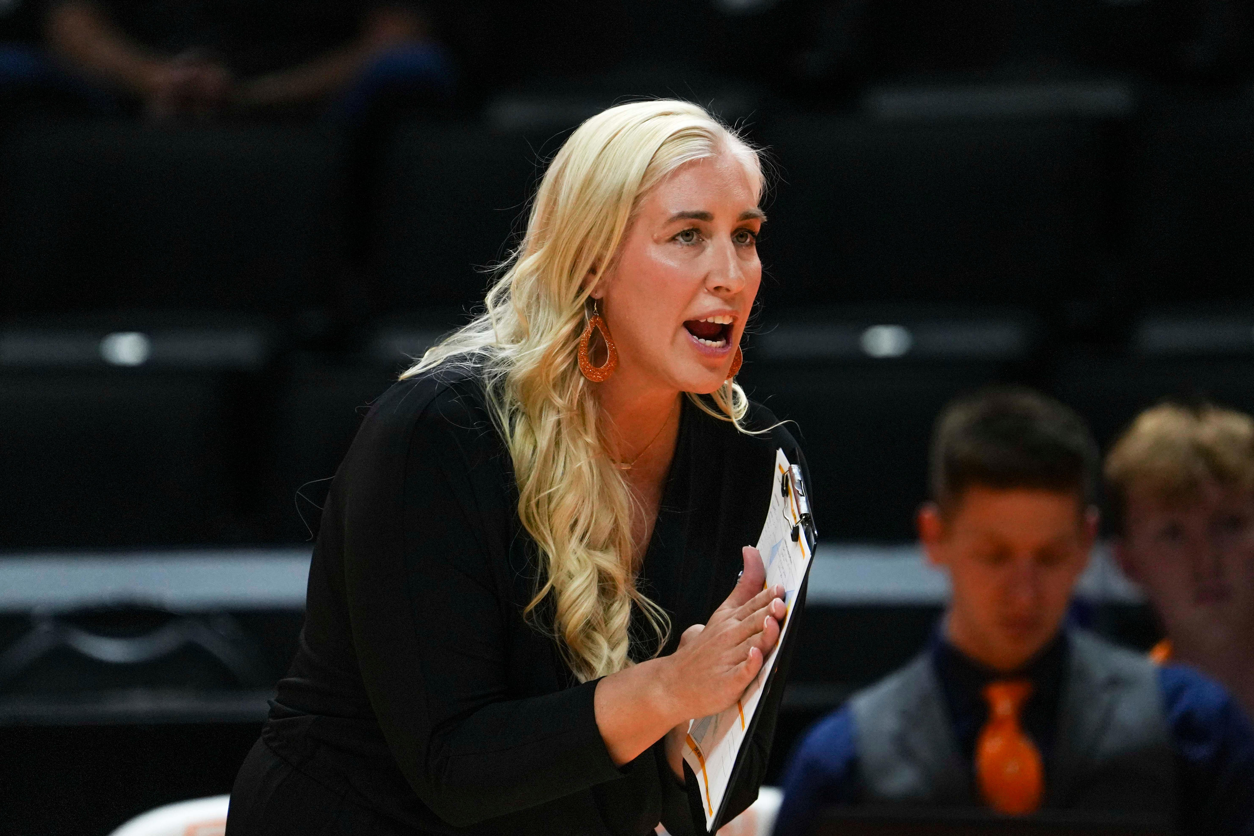 Tennessee volleyball coach Eve Rackham Watt on Lady Vols playing in ...