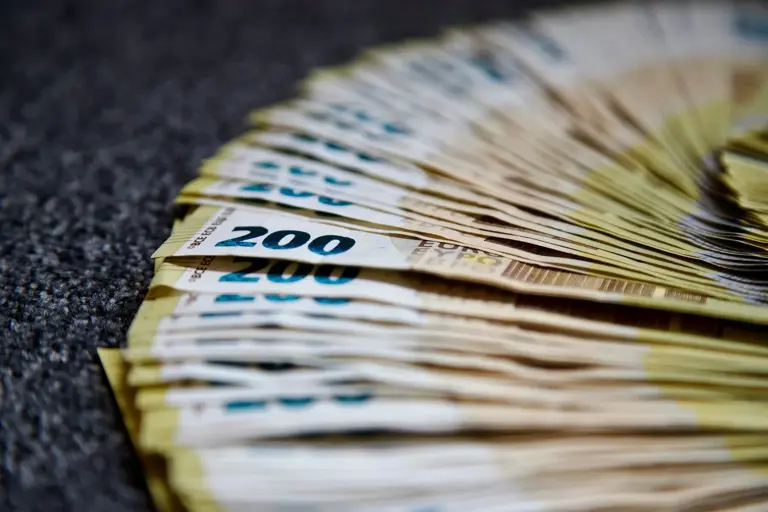 Επίδομα 250 ευρώ: Ποιοι το περιμένουν, αλλά δεν θα το πάρουν