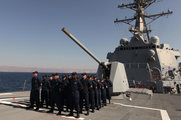 American Warships Neutralize Houthi Missile Attack in Vital Shipping Lane