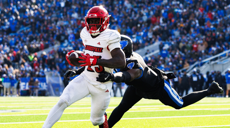 No. 1 RB in college football transfer portal predicted to land at SEC ...