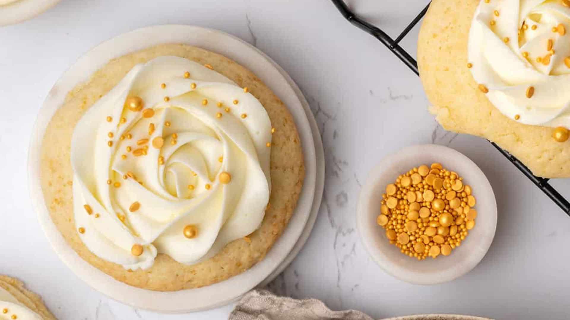 27 Dessert Recipes So Easy Even a First-Time Baker Can Nail Them