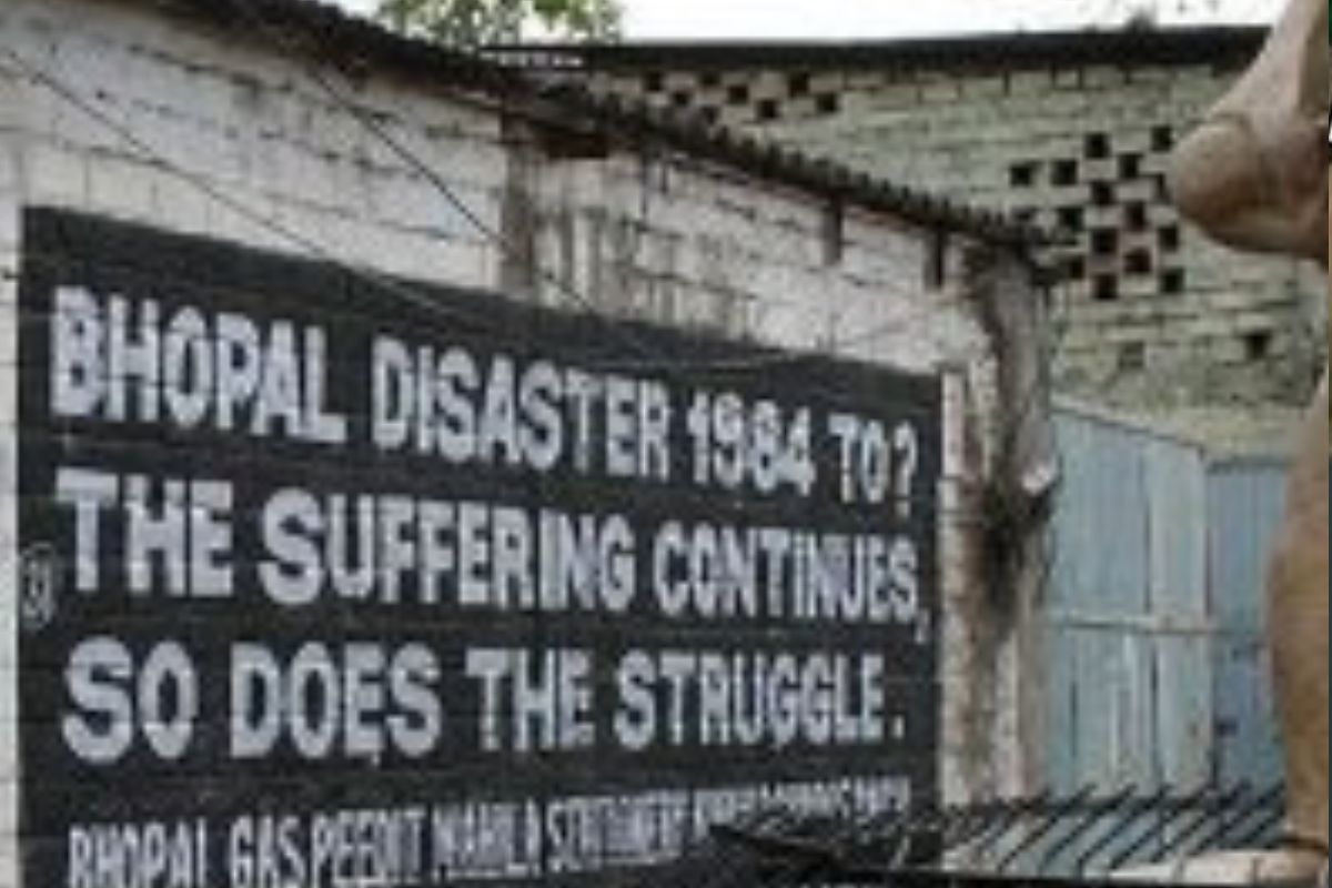 Bhopal Gas Tragedy: NGOs demand union carbide waste be sent to United ...