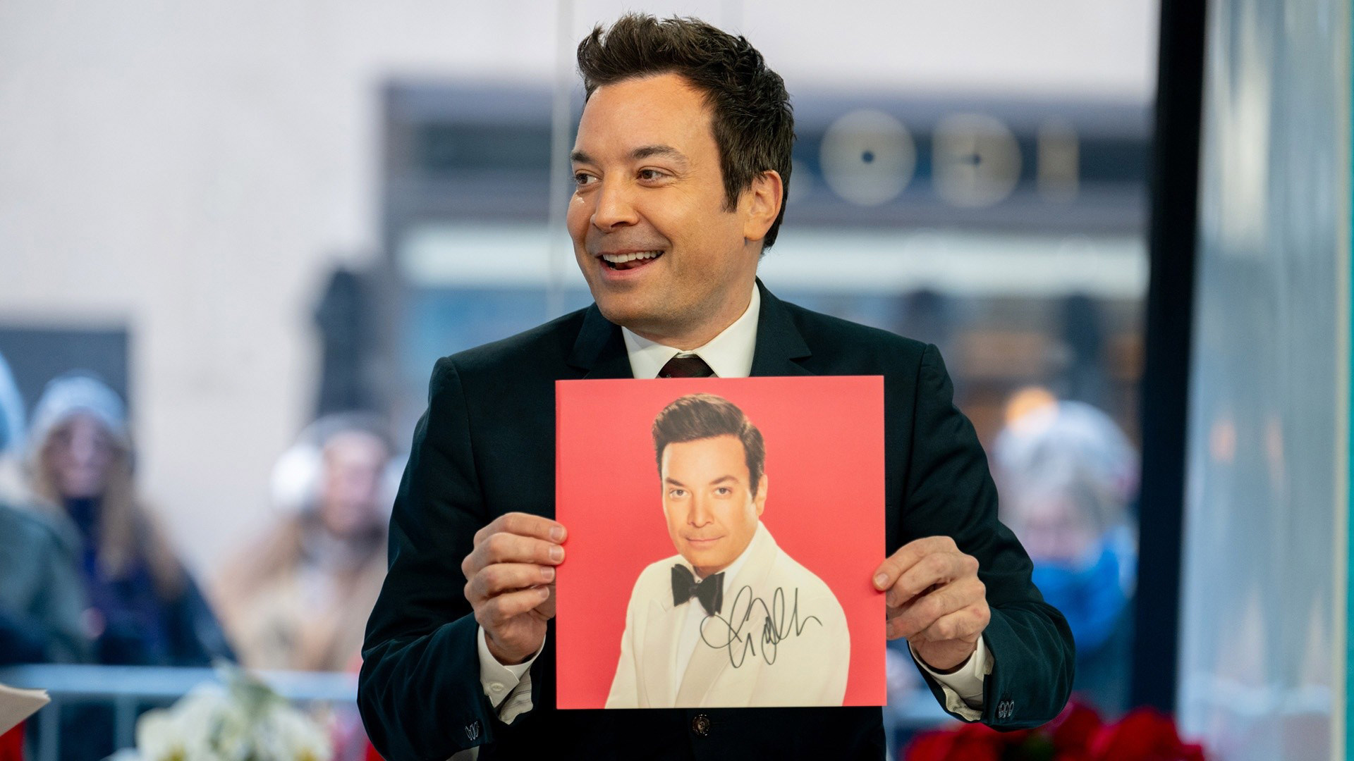 Jimmy Fallon on how he nearly missed Thanksgiving parade float Jimmy Fallon on how he nearly missed Thanksgiving parade float