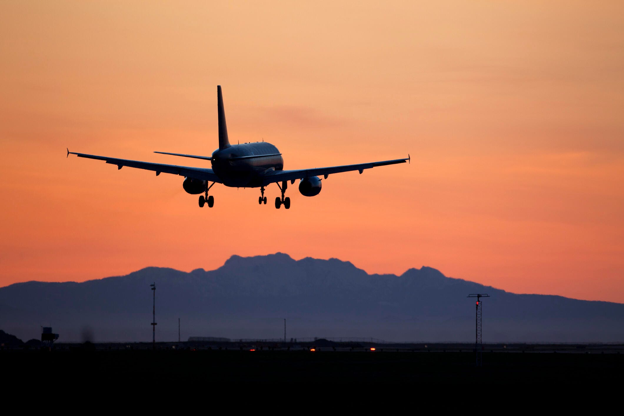 I Tried to Use AI to Find Cheap Flights. It Was a Bumpy Ride