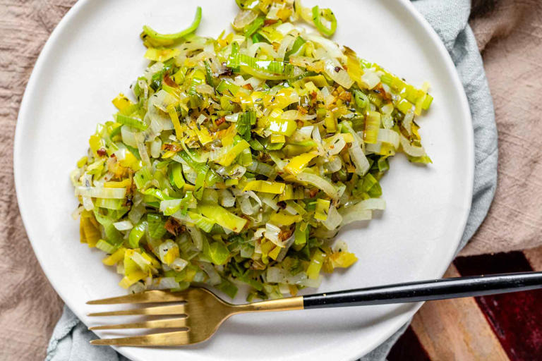 Easy Sautéed Buttered Leeks